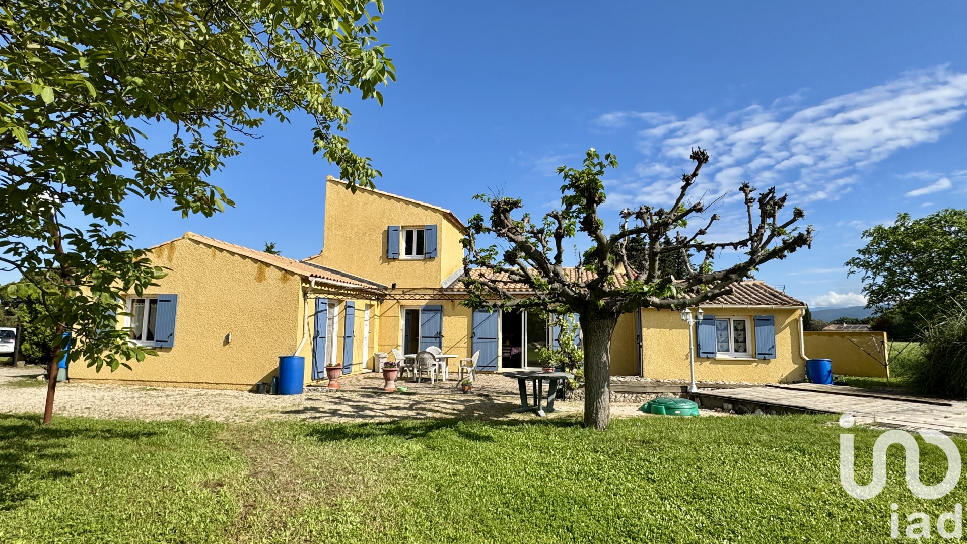 Vente maison à L'Isle-sur-la-Sorgue (84800) : maison traditionnelle 7 ...