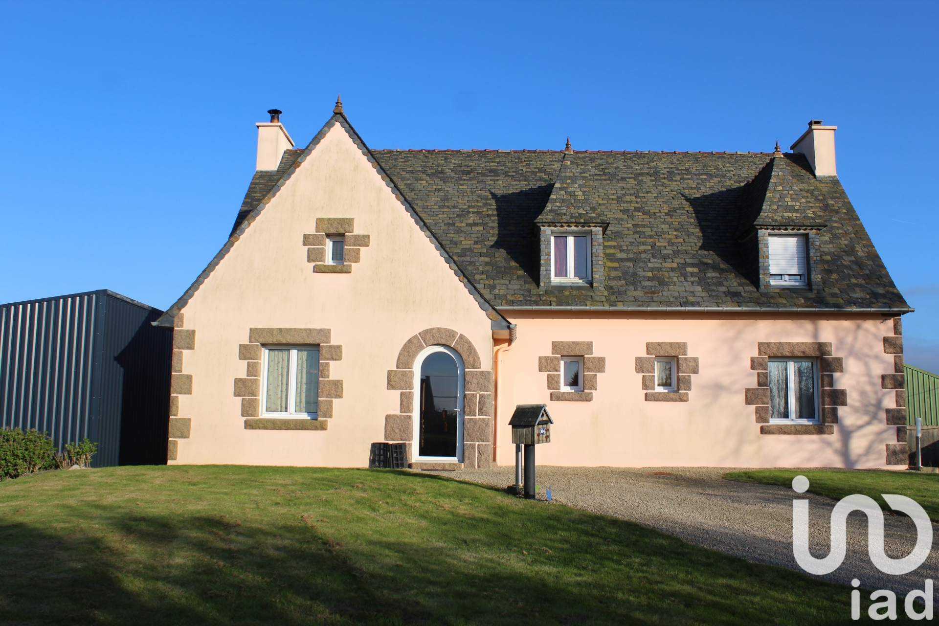 Vente maison à Lanhouarneau (29430) : maison de campagne 8 pièces 188 ...