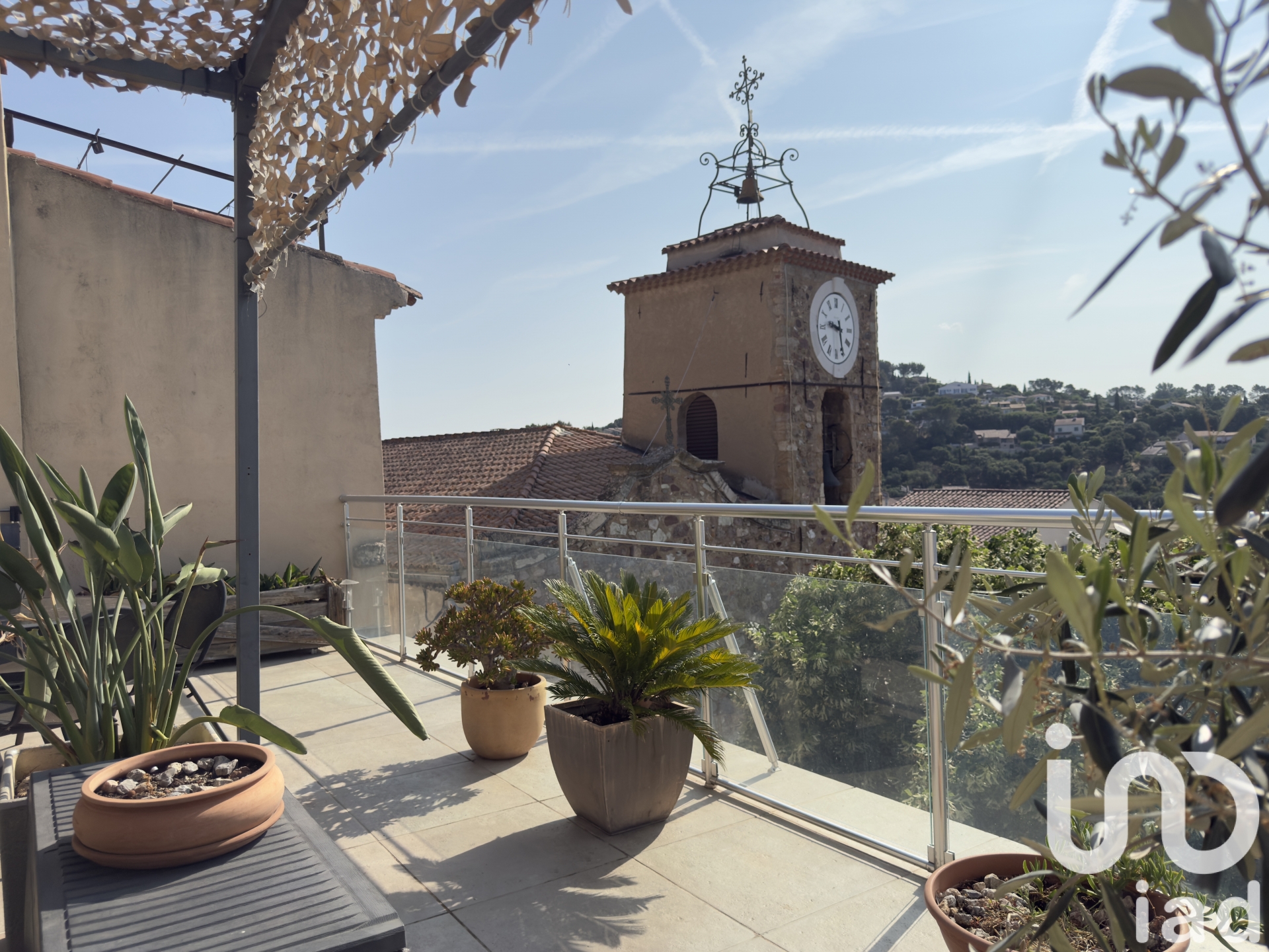 Vente maison à Pierrefeu-du-Var (83390) : maison de ville 7 pièces 189 ...