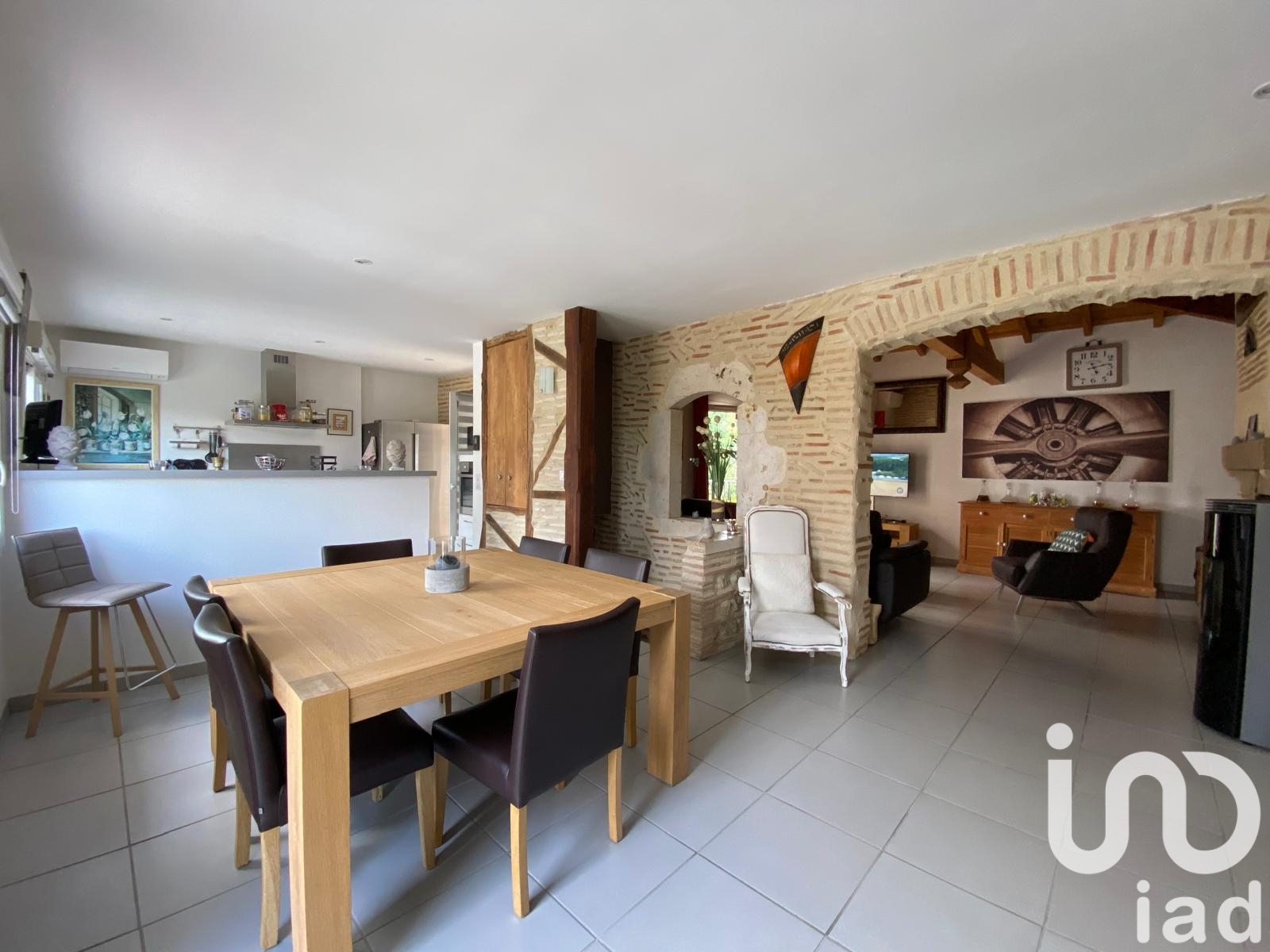 Sale house in Aiguillon (47190): 5 rooms townhouse 120 m² - 1818026 - iad