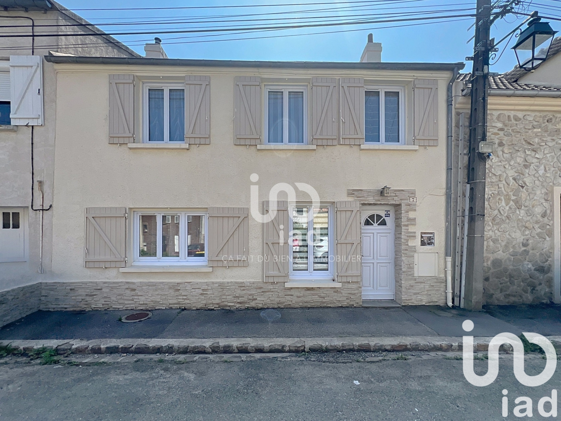 Vente maison à Ève (60330) : maison 4 pièces 76 m² - 1814730 - iad
