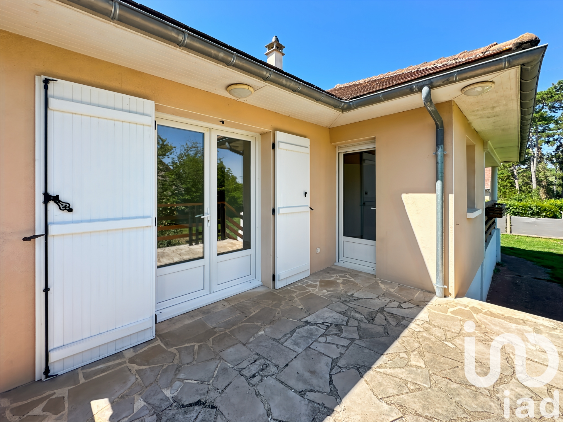Sale house in Courtois-sur-Yonne (89100): 4 rooms house 83 m² - 1820889 ...