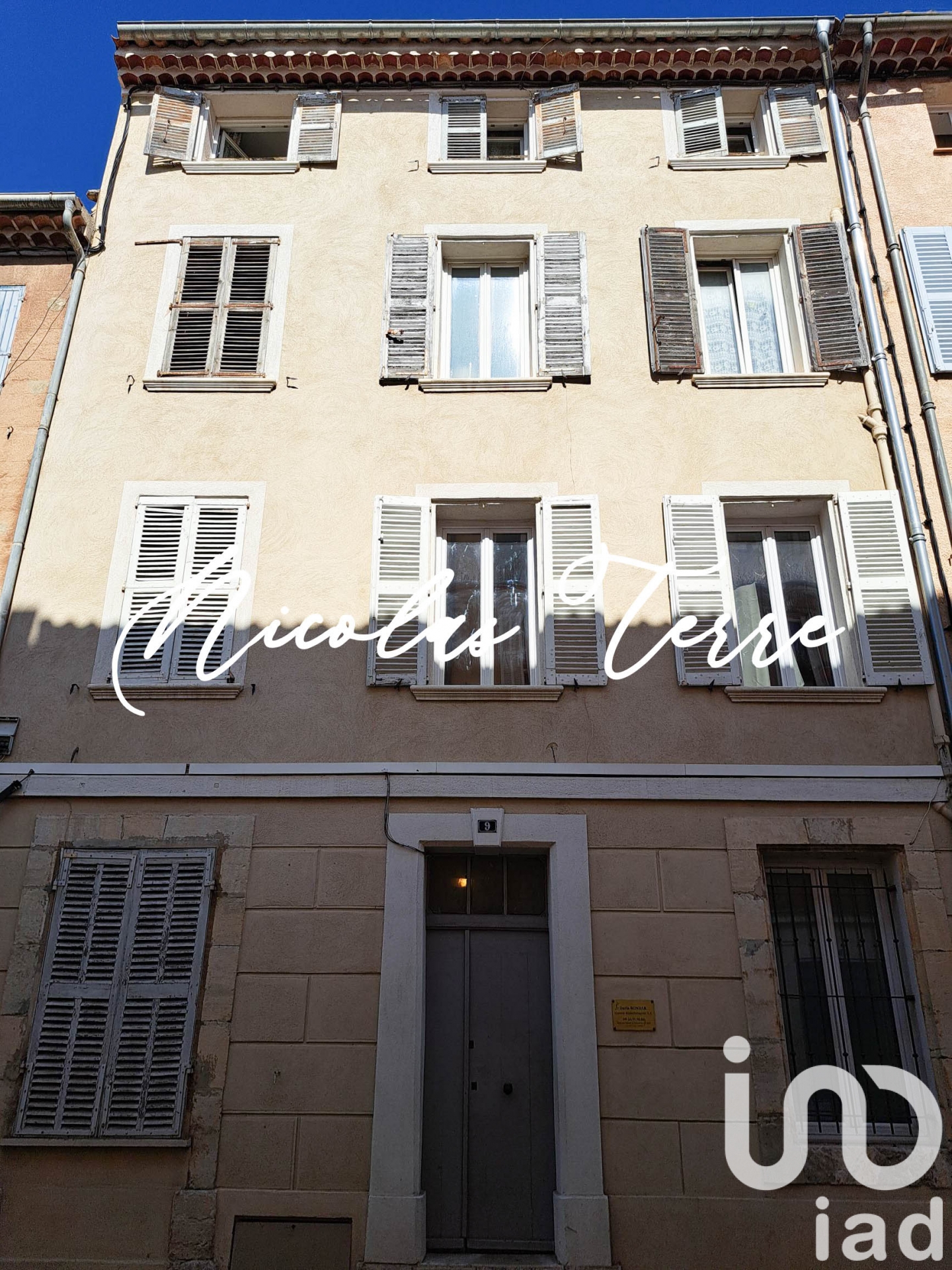 Vente appartement à Cuers (83390) : appartement 3 pièces 98 m² ...