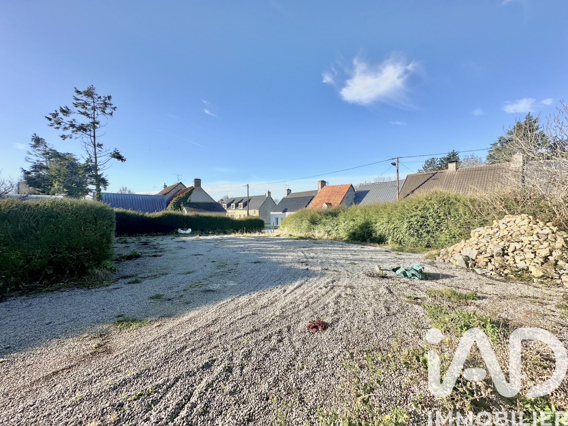 Vente terrain à Sainte-Mère-Église (50480) : terrain 747 m² - 1897406 - iad