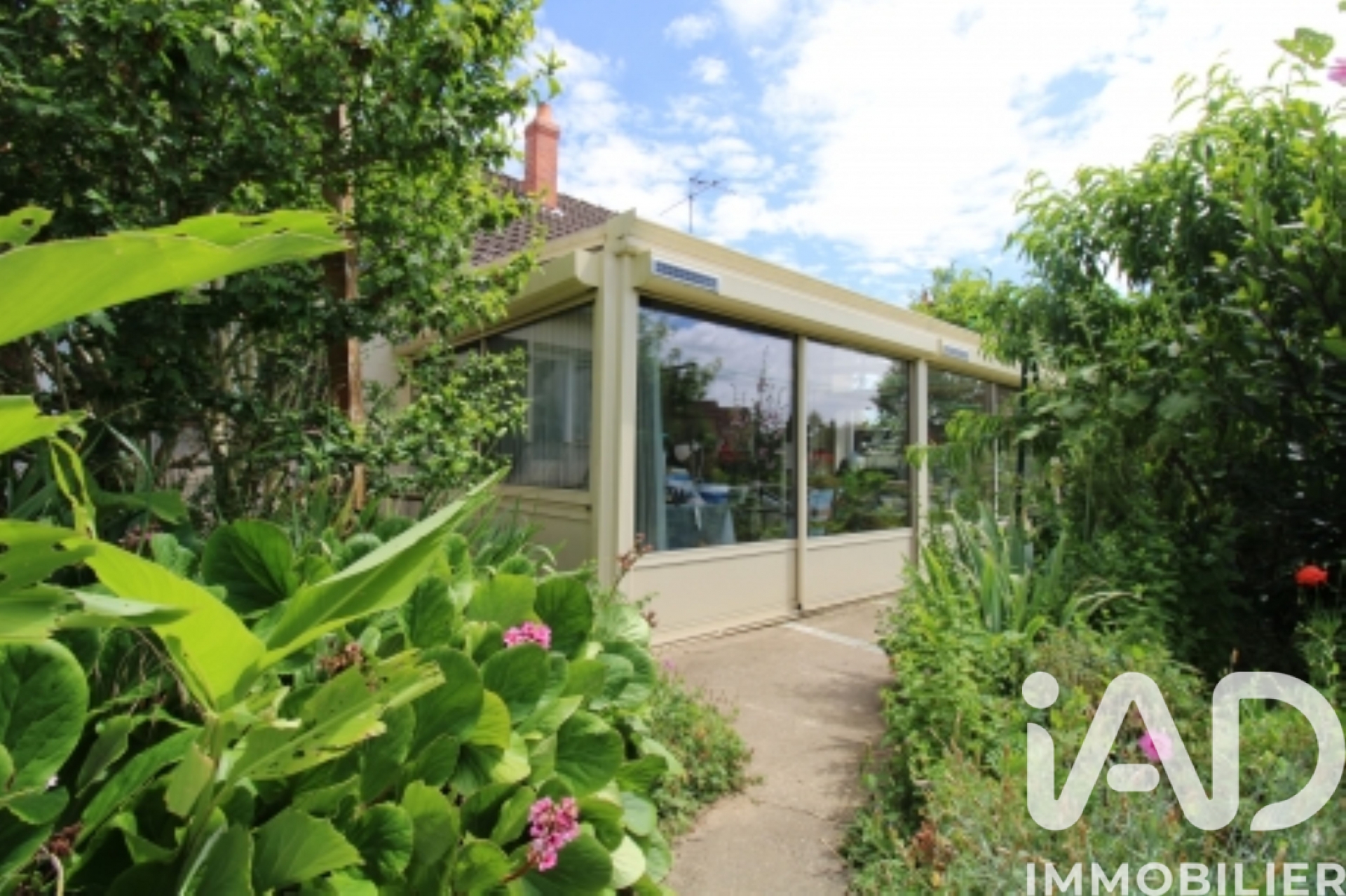 Vente maison à Veuzain-sur-Loire (41150) : pavillon 5 pièces 97 m² ...